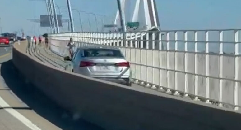 Charleston Police Respond To Car On Ravenel Bridge Pedestrian Path